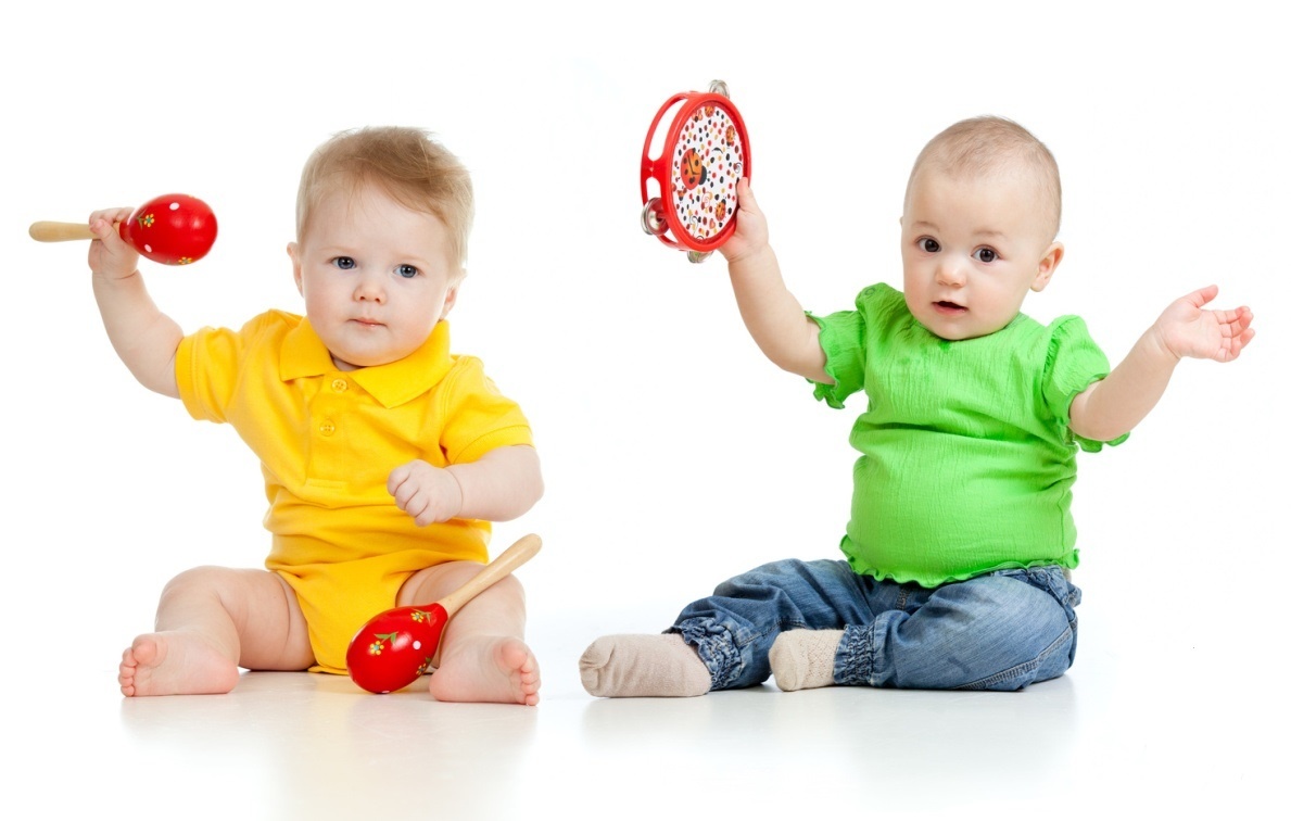 Cadouri pentru copiii de pana la 2 ani