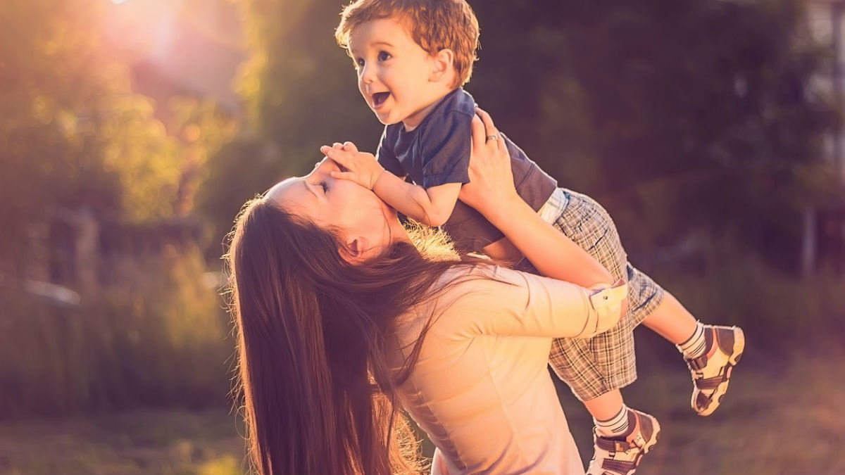 De la ce vârstă începe un copil mic să te asculte